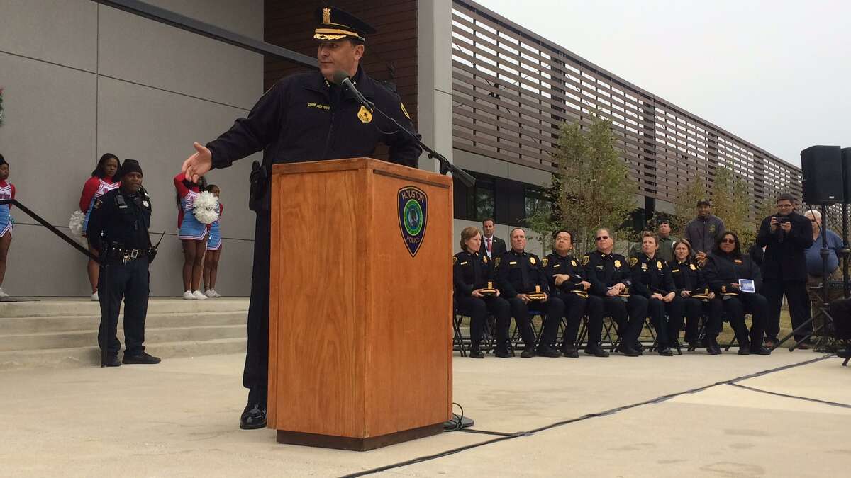 New SW Houston police station called a vast improvement for officers ...