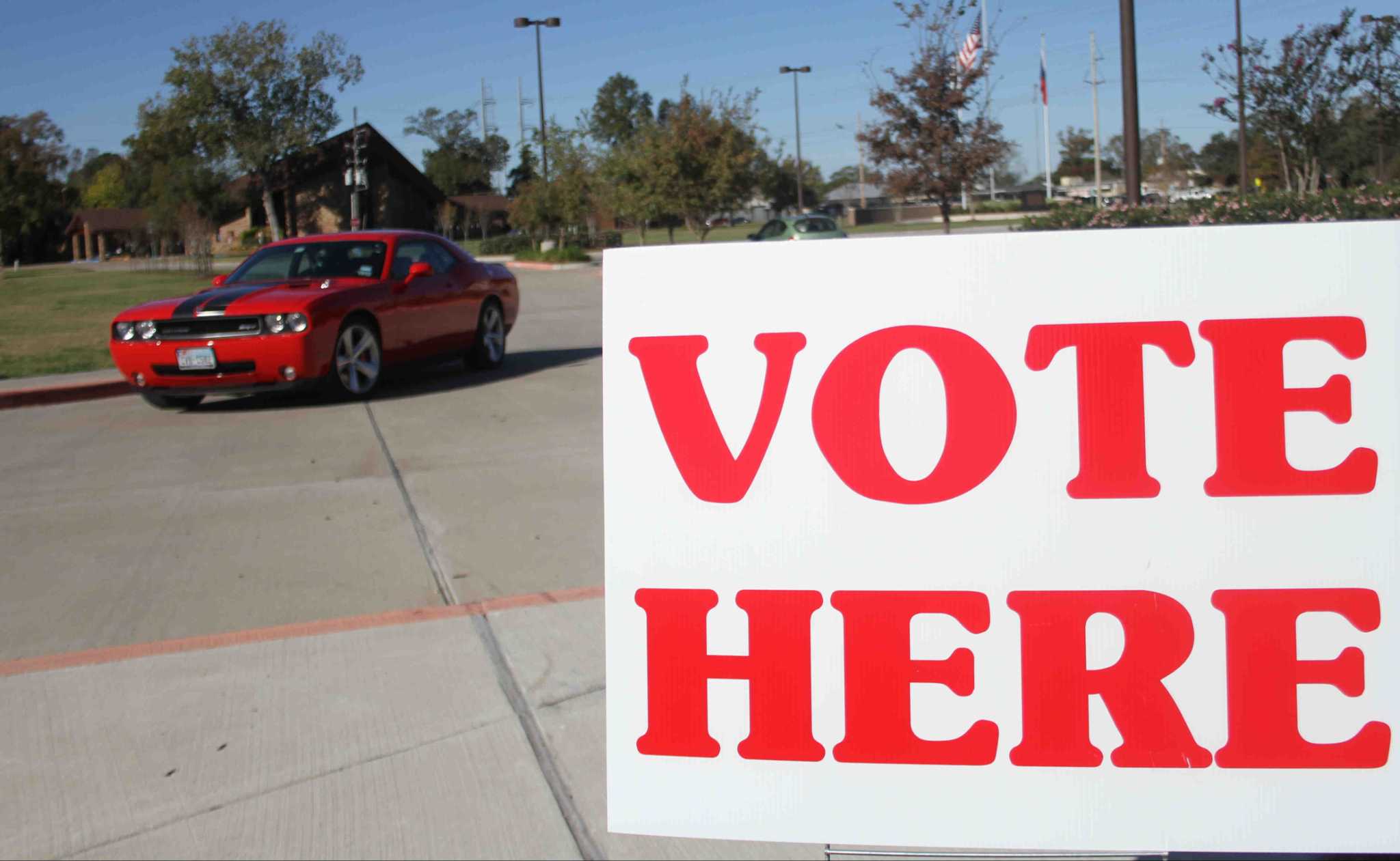 Thousands vote in Harris County as nation's first primary election ...