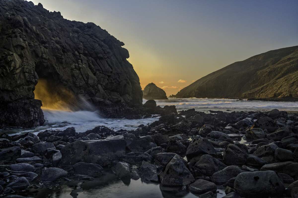 Now is your chance to see Big Sur's famous, fiery light tunnel before ...