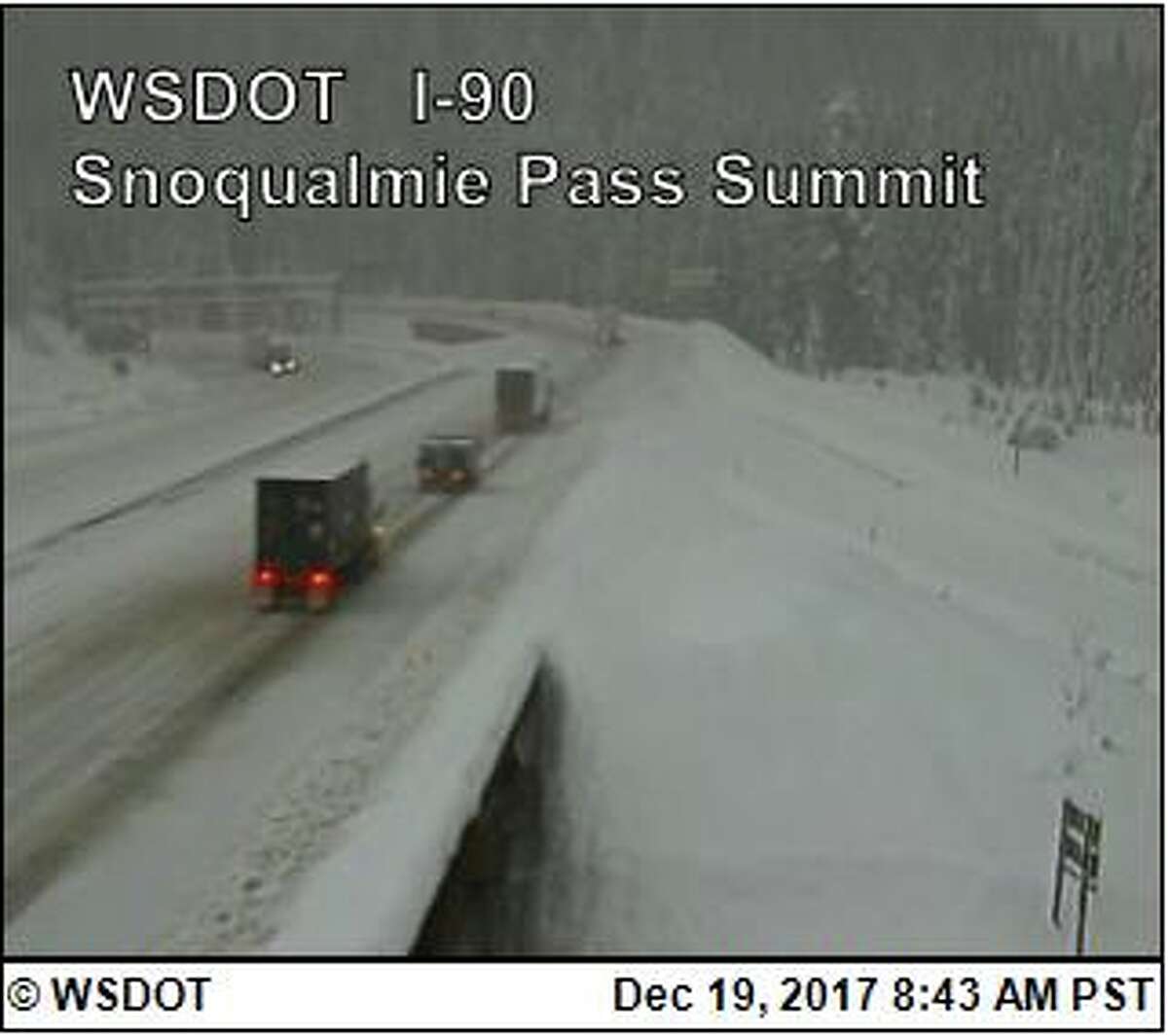 UPDATE: I-90 eastbound reopened over Snoqualmie Pass