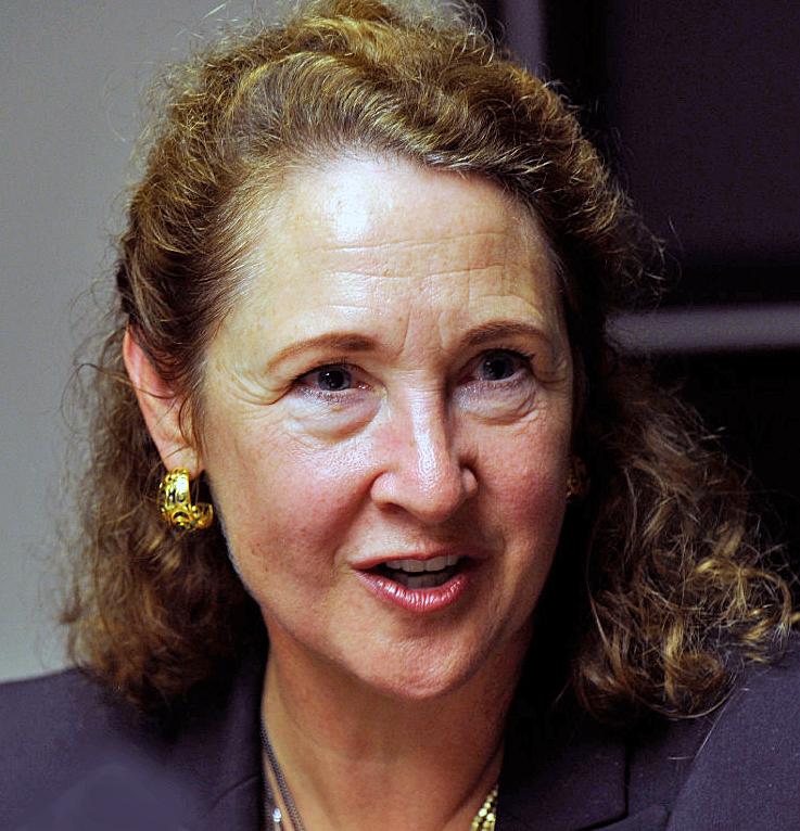 Esty bill to promote women in aerospace passes House