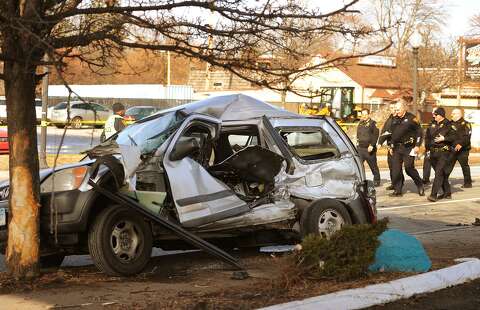 Pedestrian killed, 4 critical after Bridgeport accident