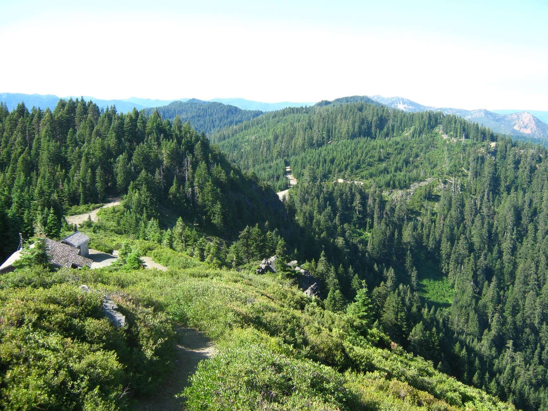 8 gorgeous fire lookouts you can rent in Northern California