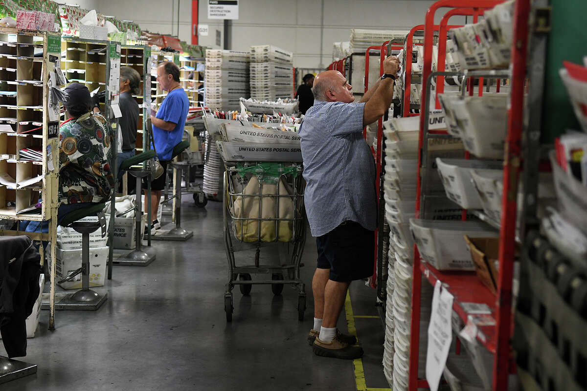 Postal Service meets peak holiday season challenges at north Houston center