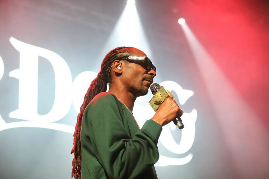 Photos: San Antonio thrills in old-school rap with Snoop Dogg show at ...