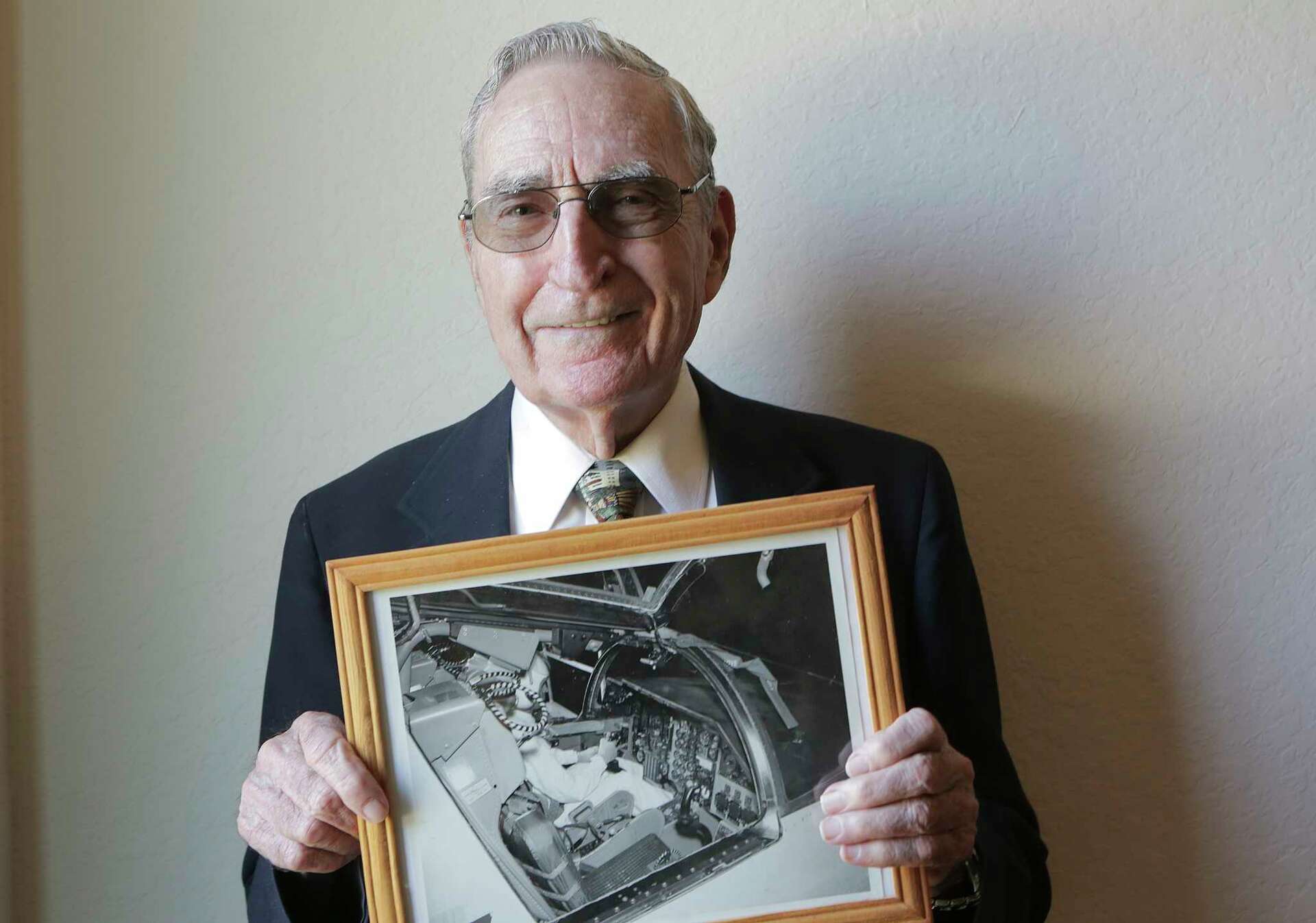 John Jackson retires after 50 years at NASA's Johnson Space Center