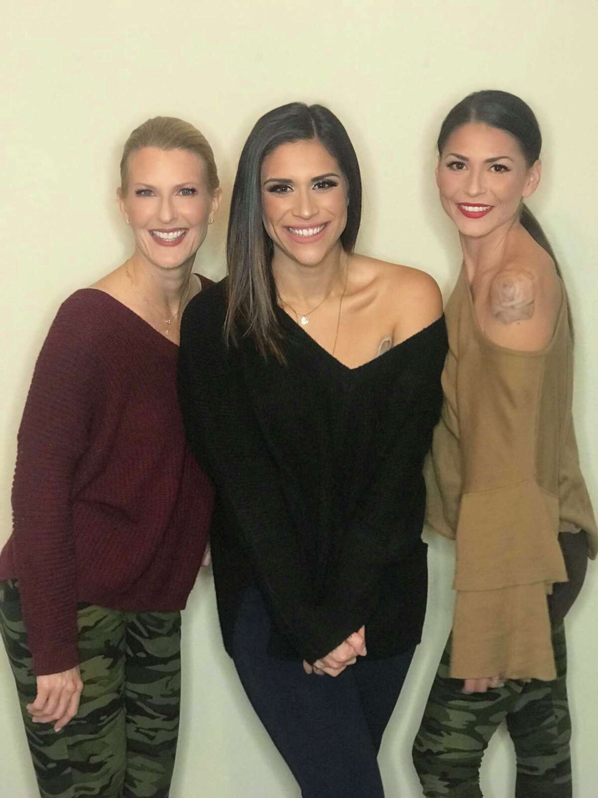 Dare to dazzle: Standout makeup looks for New Year's Eve