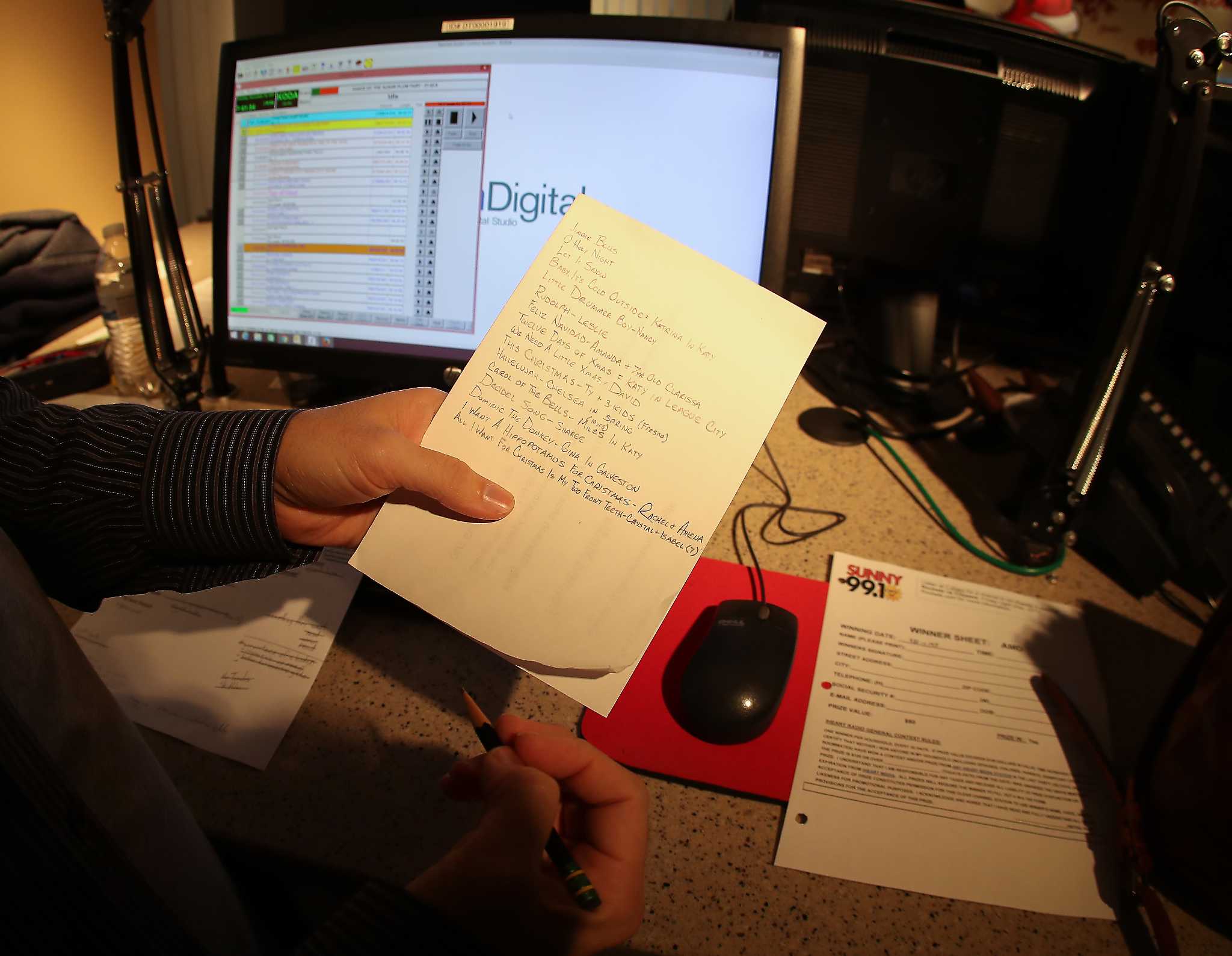 Sports 790's Adam Clanton, The Buzz's Theresa get engaged