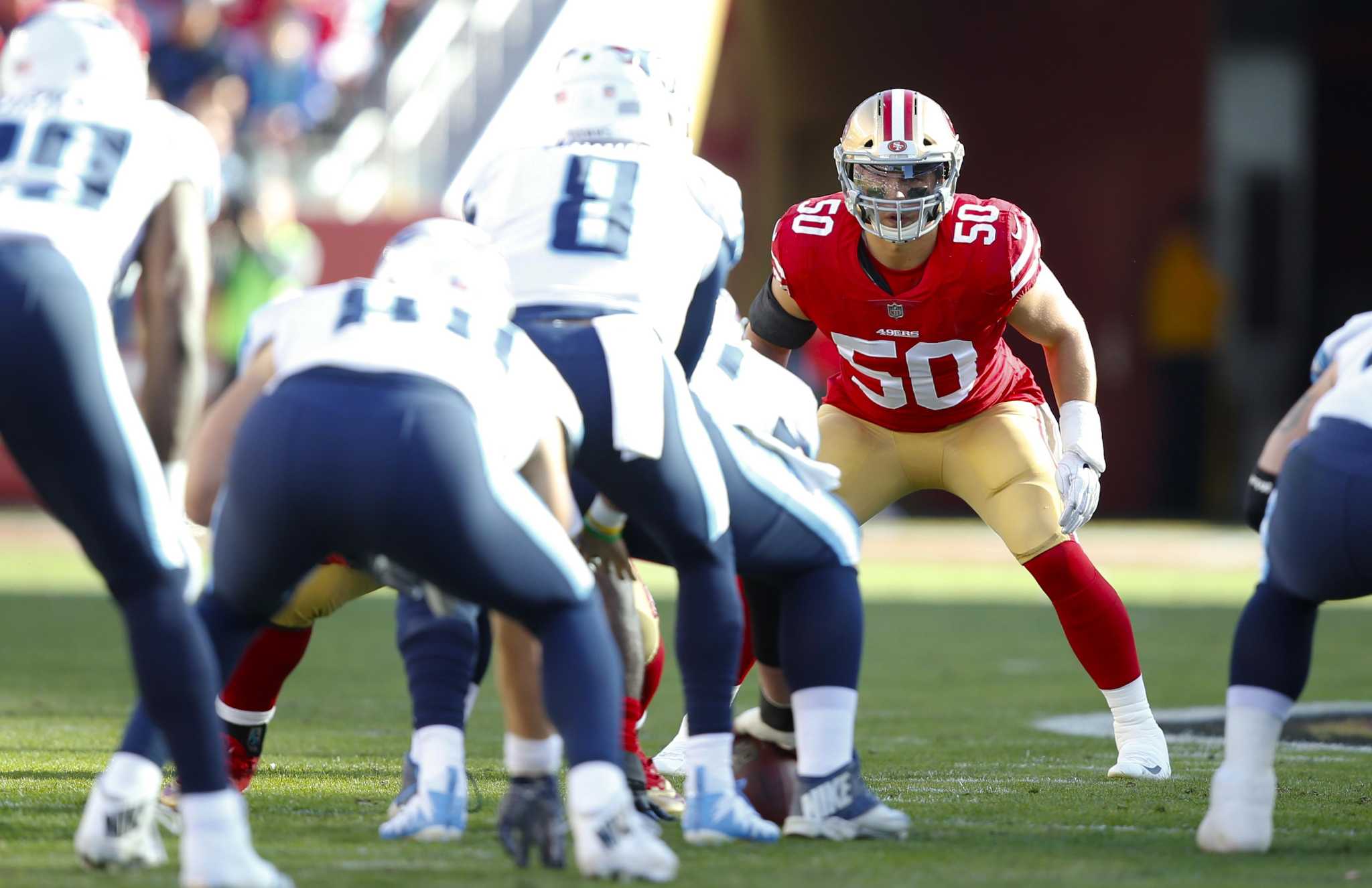 49ers’ Brock Coyle has grown into job as starting inside linebacker