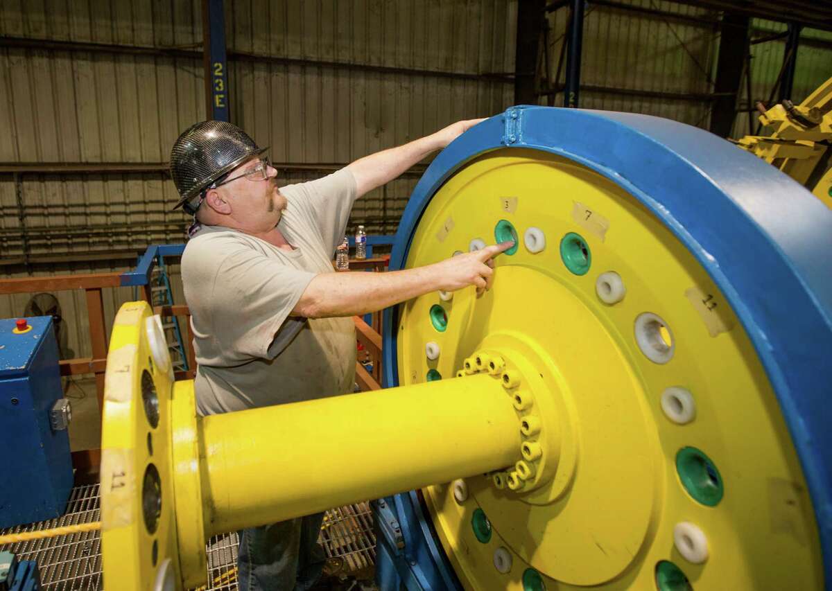 Umbilical manufacturer feeding offshore recovery