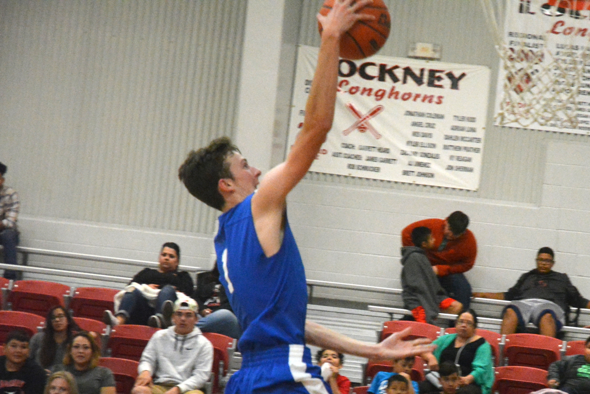 Earhart continues success on basketball court for PCA