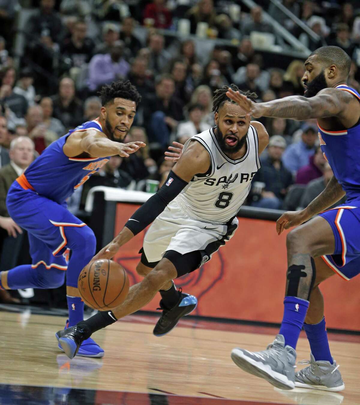 Behind 3-point show from Danny Green, Spurs evade Knicks