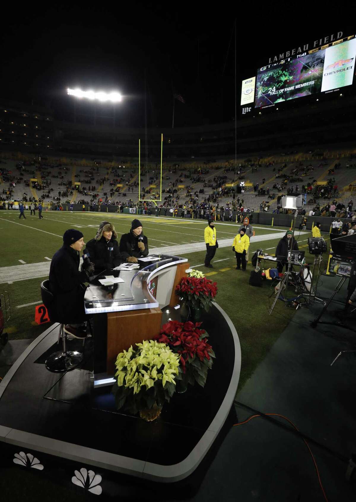 Sunday Night Football stays primetime No. 1 as numbers slip