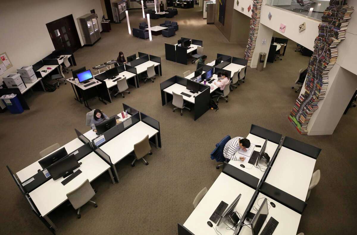 Texas university libraries renovate to keep student interest