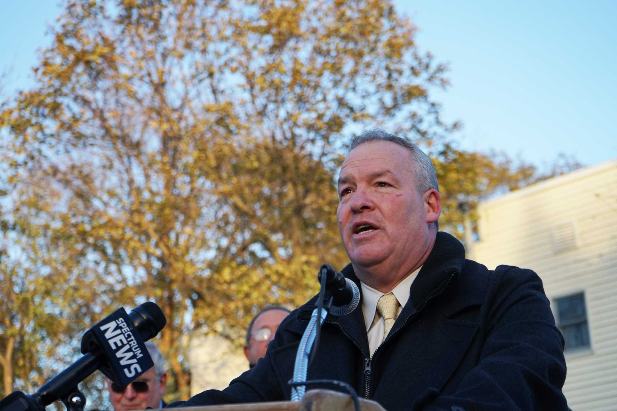 911 call by wife of Cohoes' mayor confirms she alleged violence