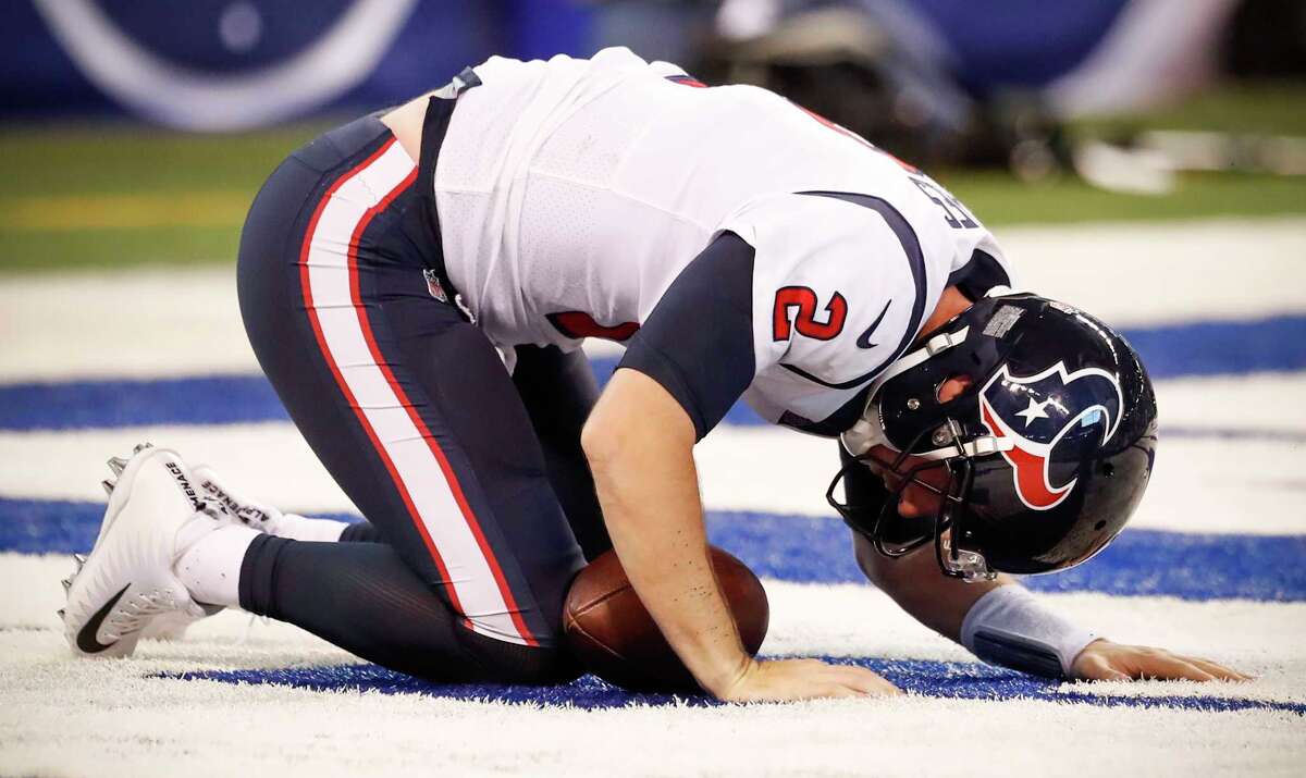 Texans cap season filled with injuries and disappointment