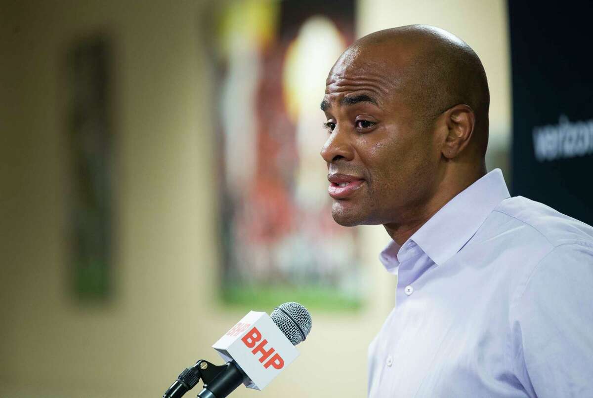 Rick Smith intends to return to Texans after leave of absence