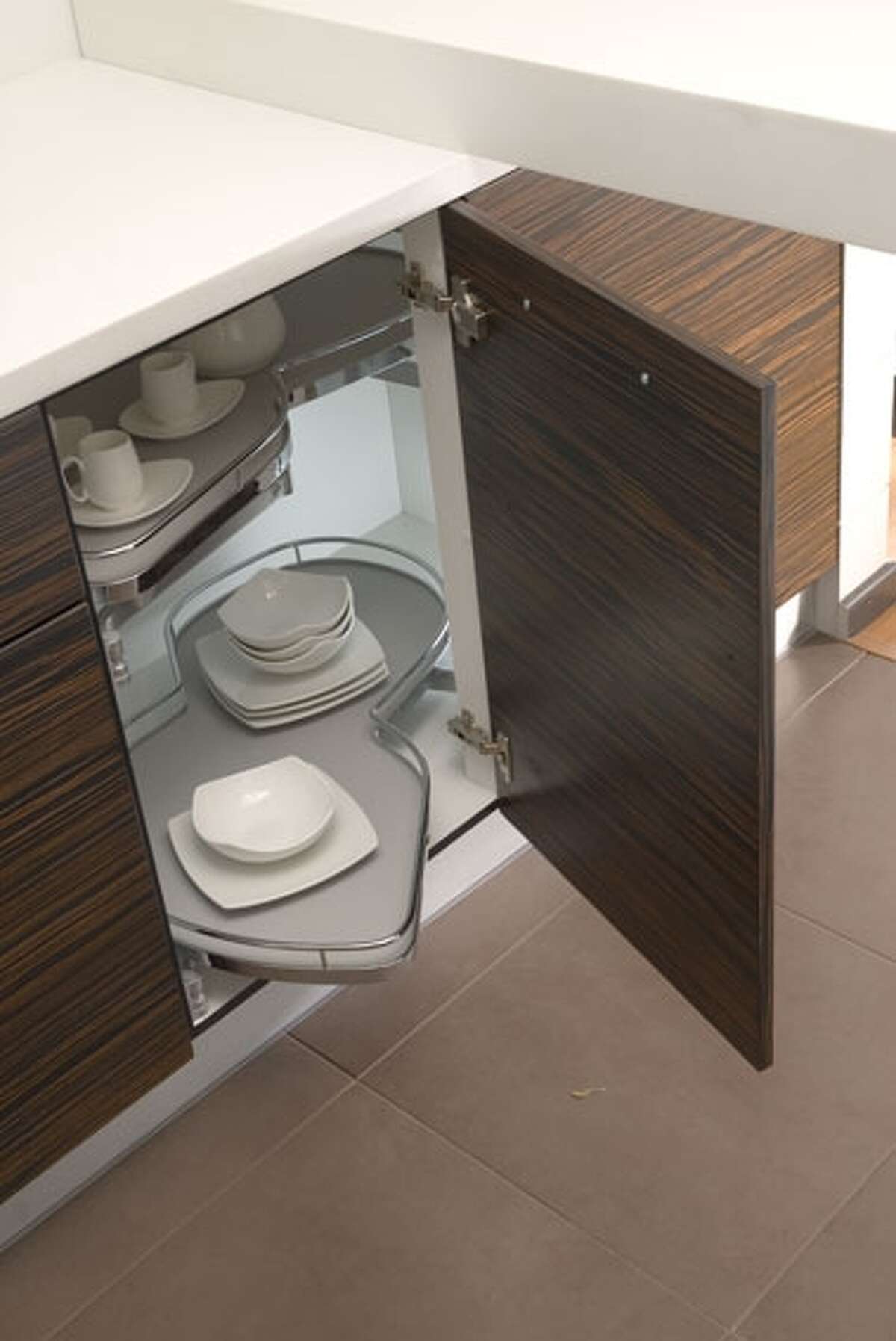 Super pantries: Making the most out of kitchen storage space