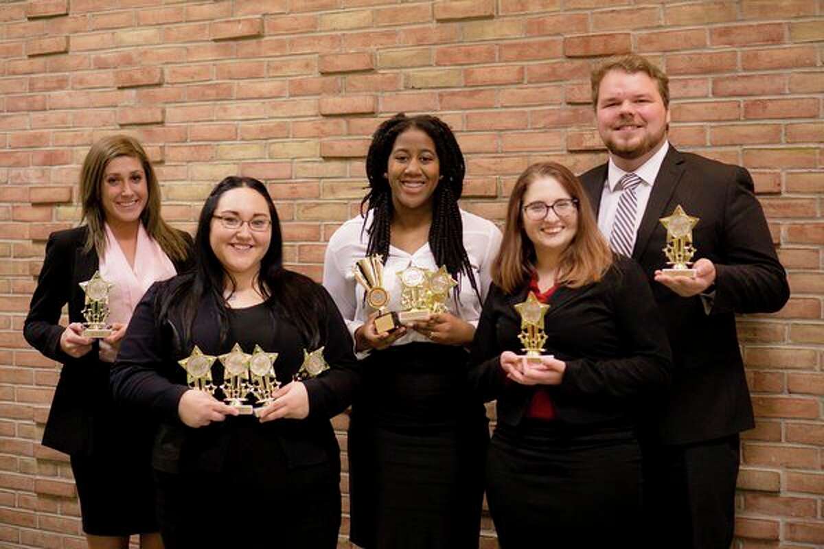 SVSU students find their voice in forensics program