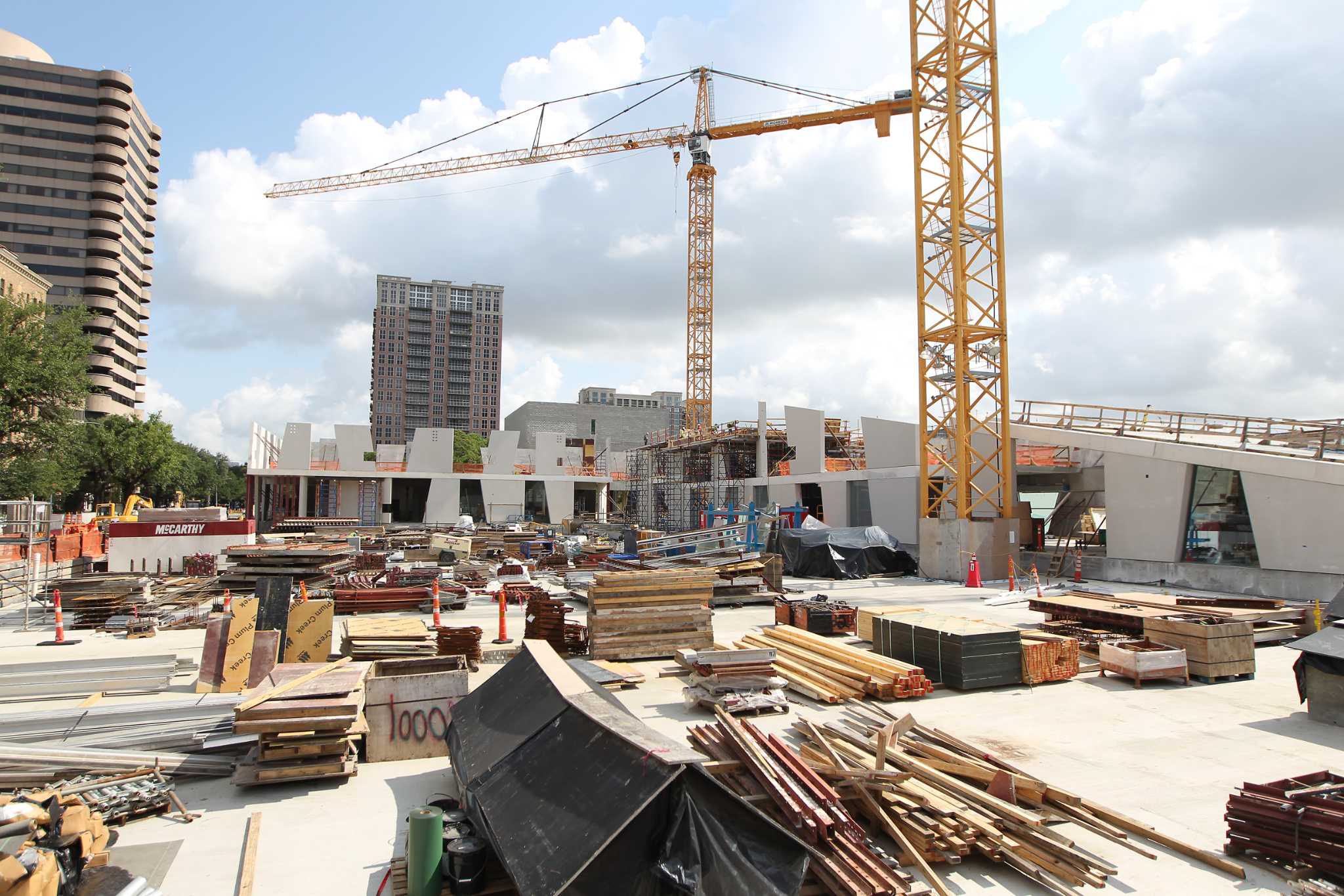 Construction demand rises in Texas, U.S. amid labor shortages