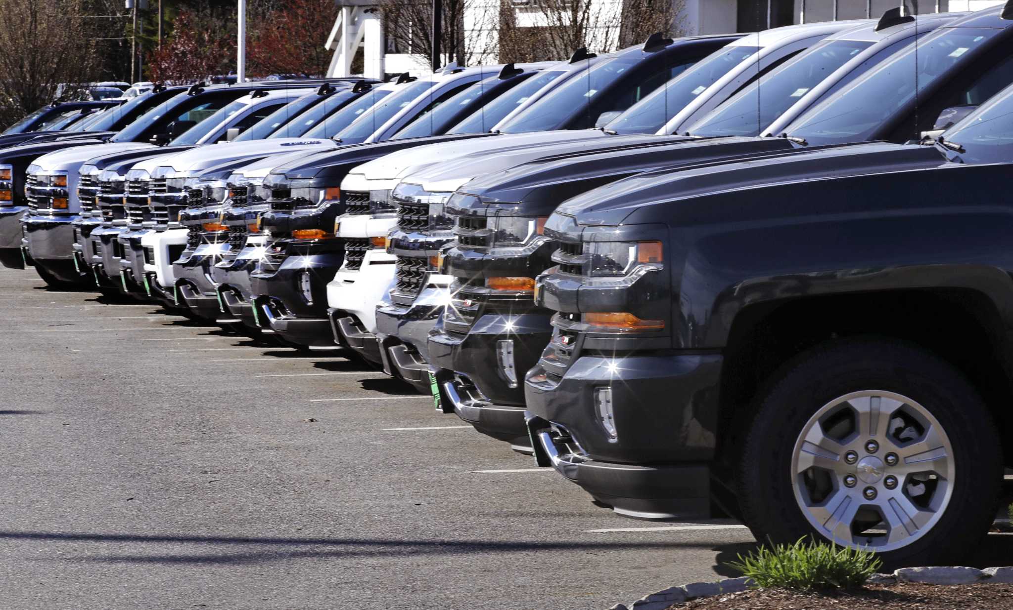 SAPD auctions seized trucks, cars, SUVs