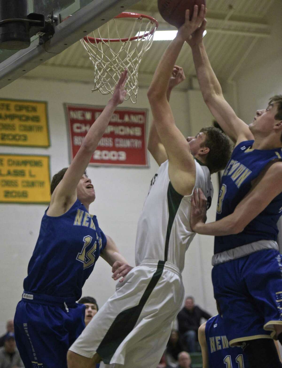 Newtown boys rally past New Milford