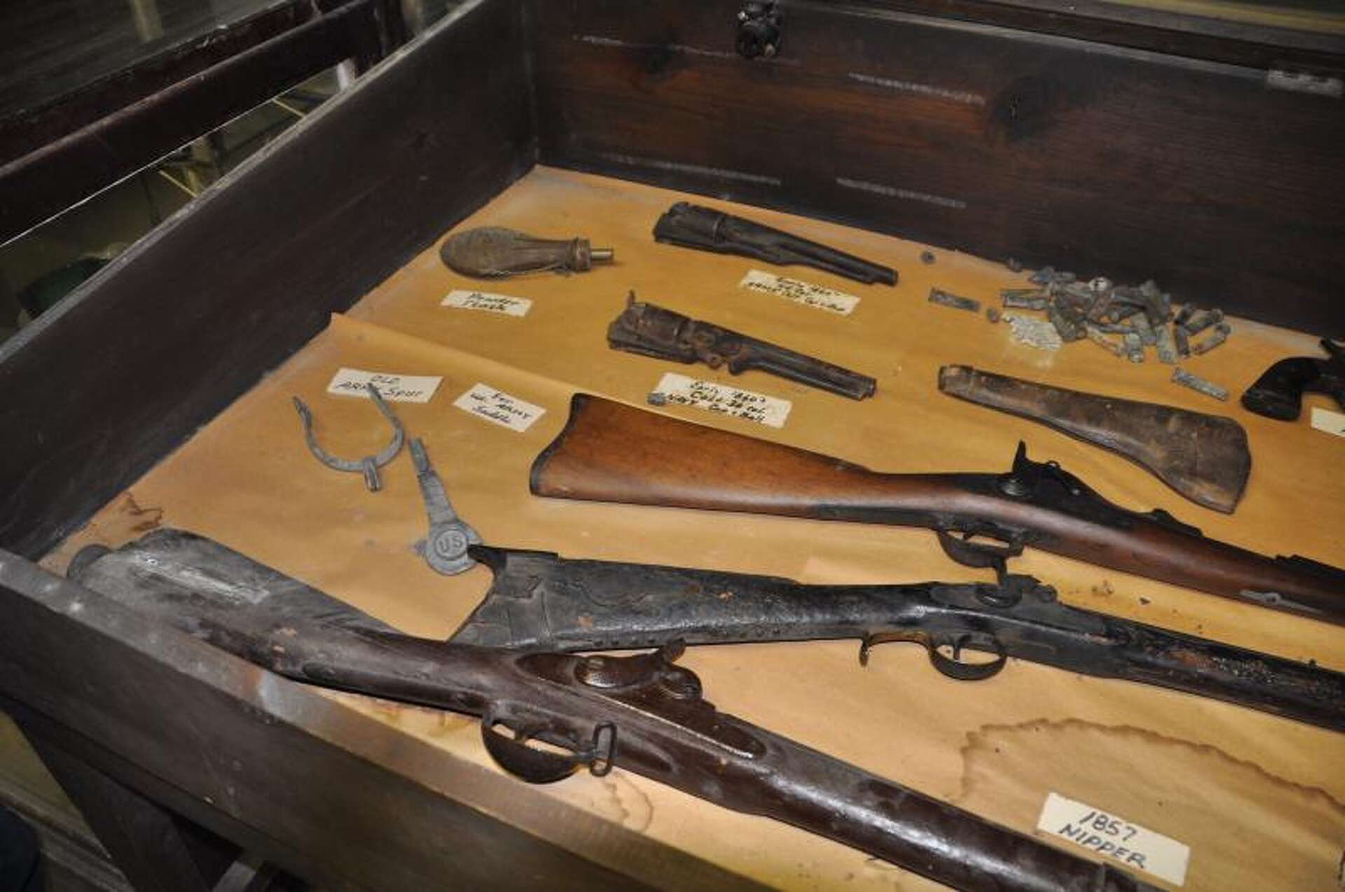'Lonesome Dove,' John Wayne movie set props being sold off this weekend ...