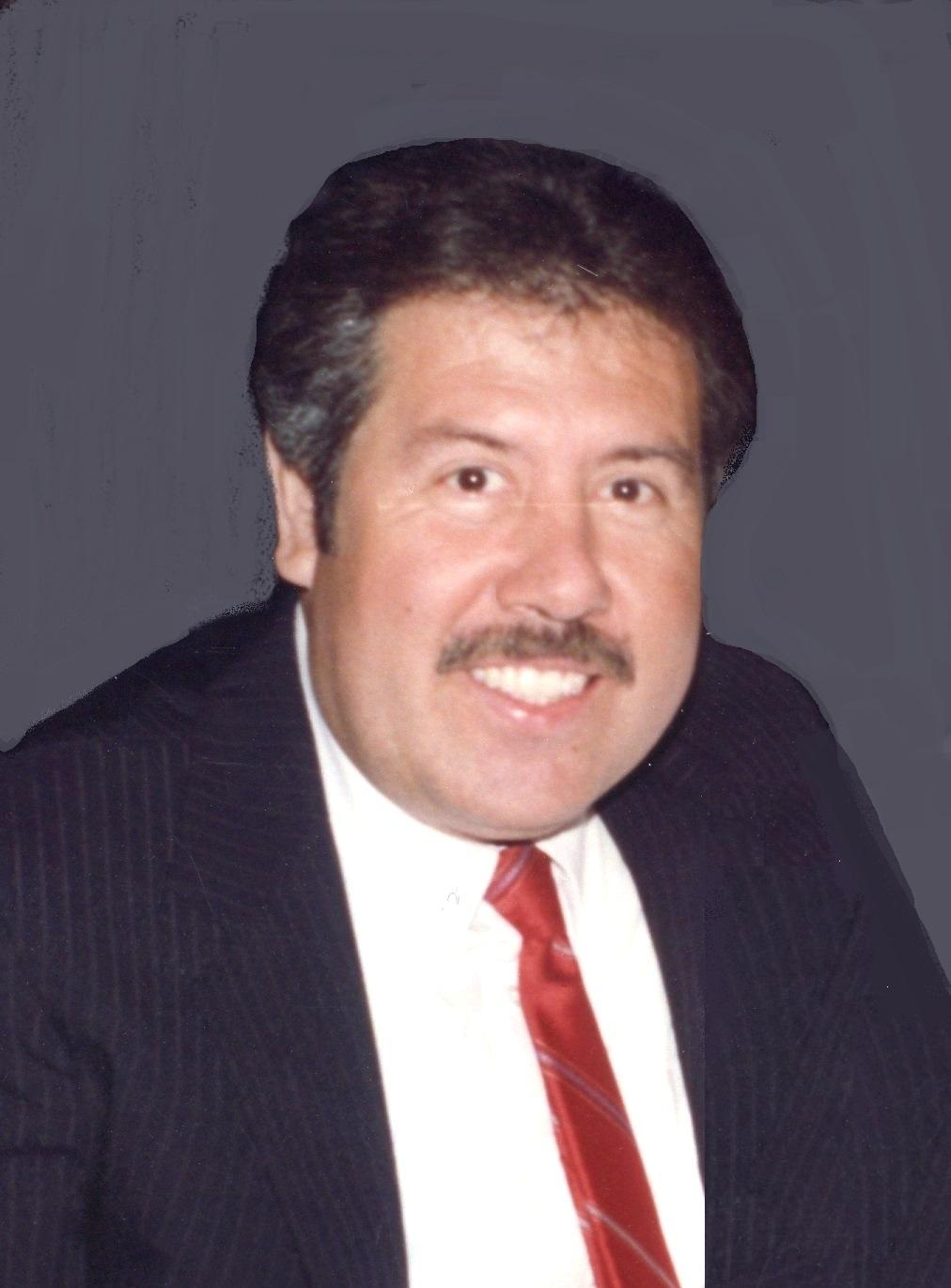 RAMIRO HERNANDEZ