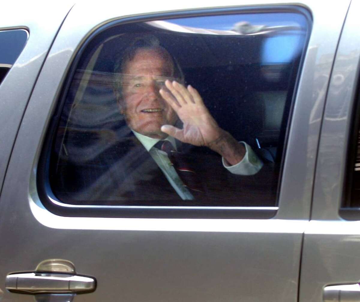 Former President Bush pays final respects to brother in Greenwich
