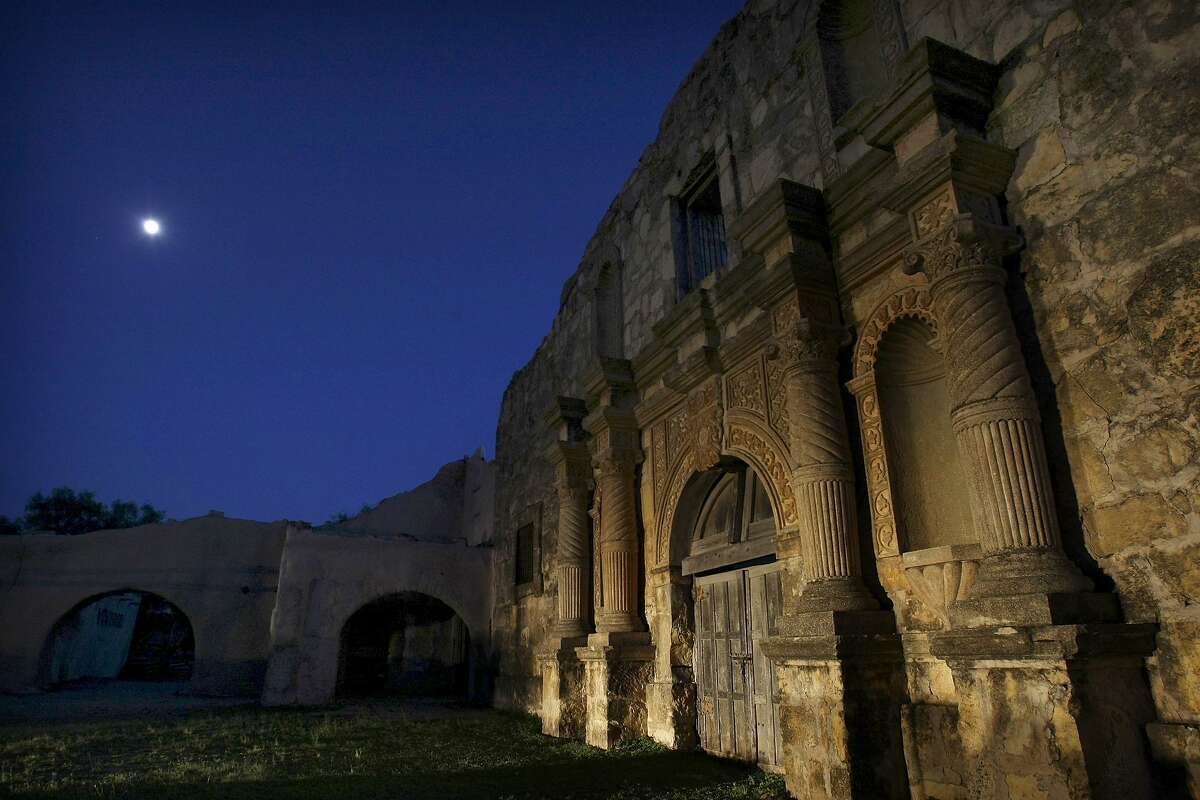 Wagons, movie set props up for sale at Alamo Village