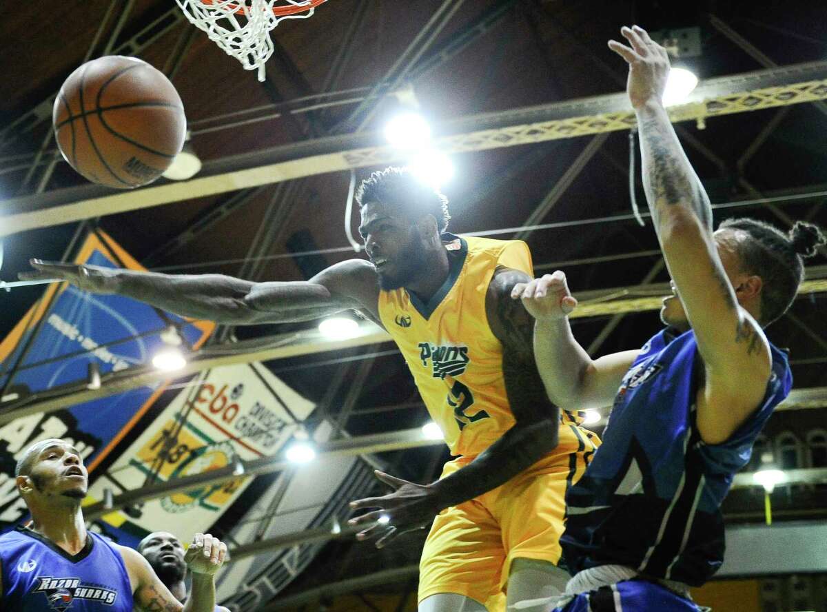 Albany Patroons win in return to Washington Avenue Armory