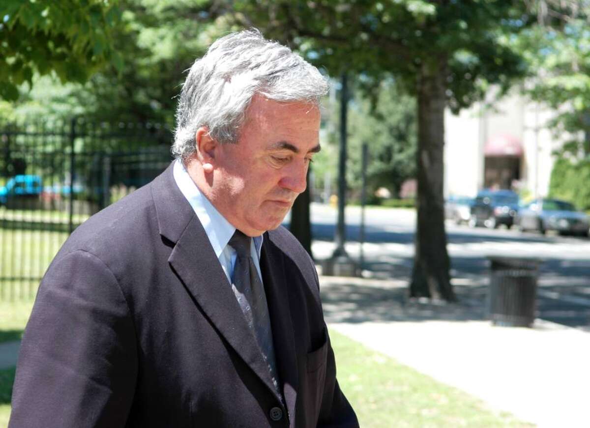 Celebrity attorney Sherman pleads guilty to tax evasion