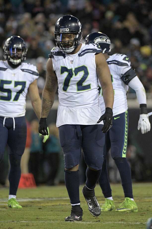 Report: Falcons, Seahawks discussing Michael Bennett trade - seattlepi.com