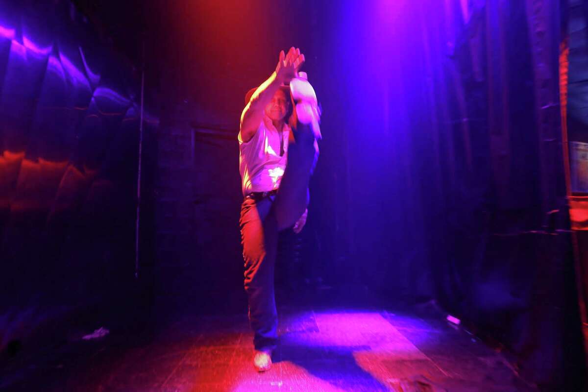 S.A. male stripper could be oldest in the U.S.