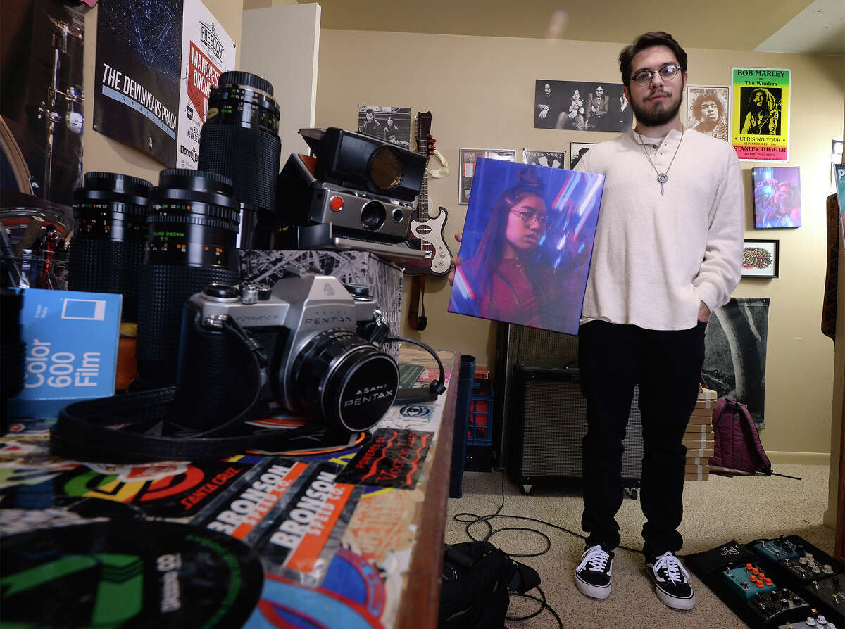 Photographer Dylan Newton captures light shows