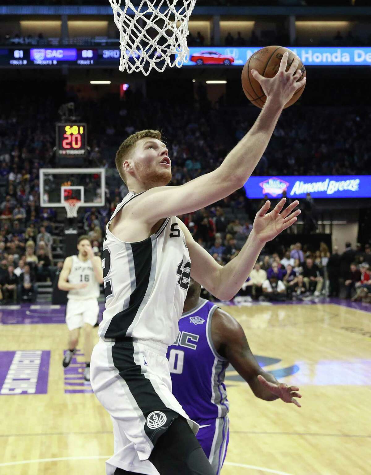 Davis Bertans signs deal with Latvian sporting brand