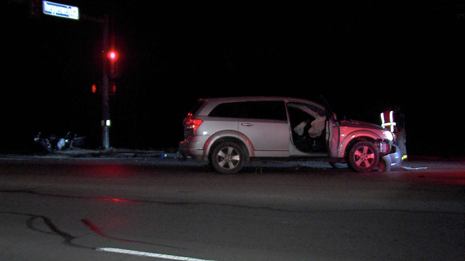 Off-duty SAPD officer hospitalized in motorcycle crash on NE side