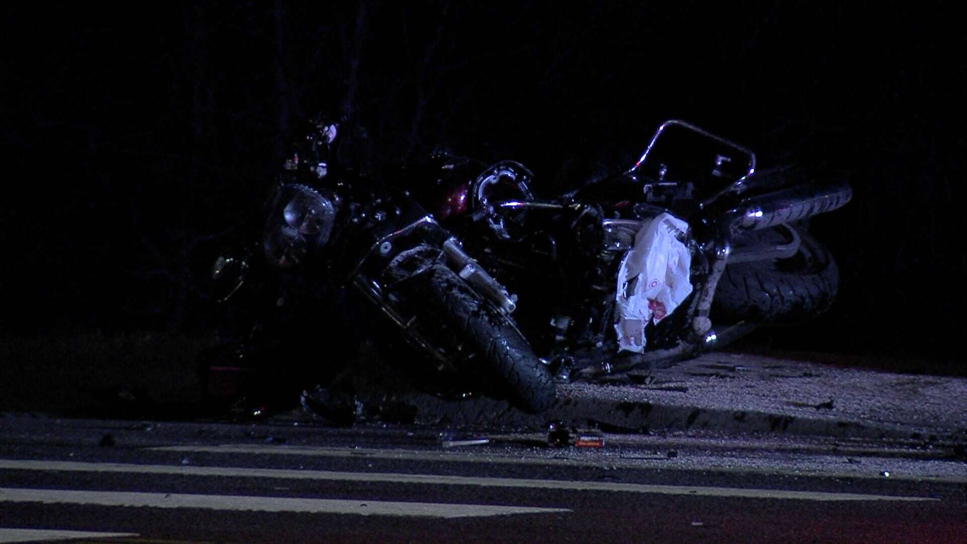 Off-duty SAPD officer hospitalized in motorcycle crash on NE side