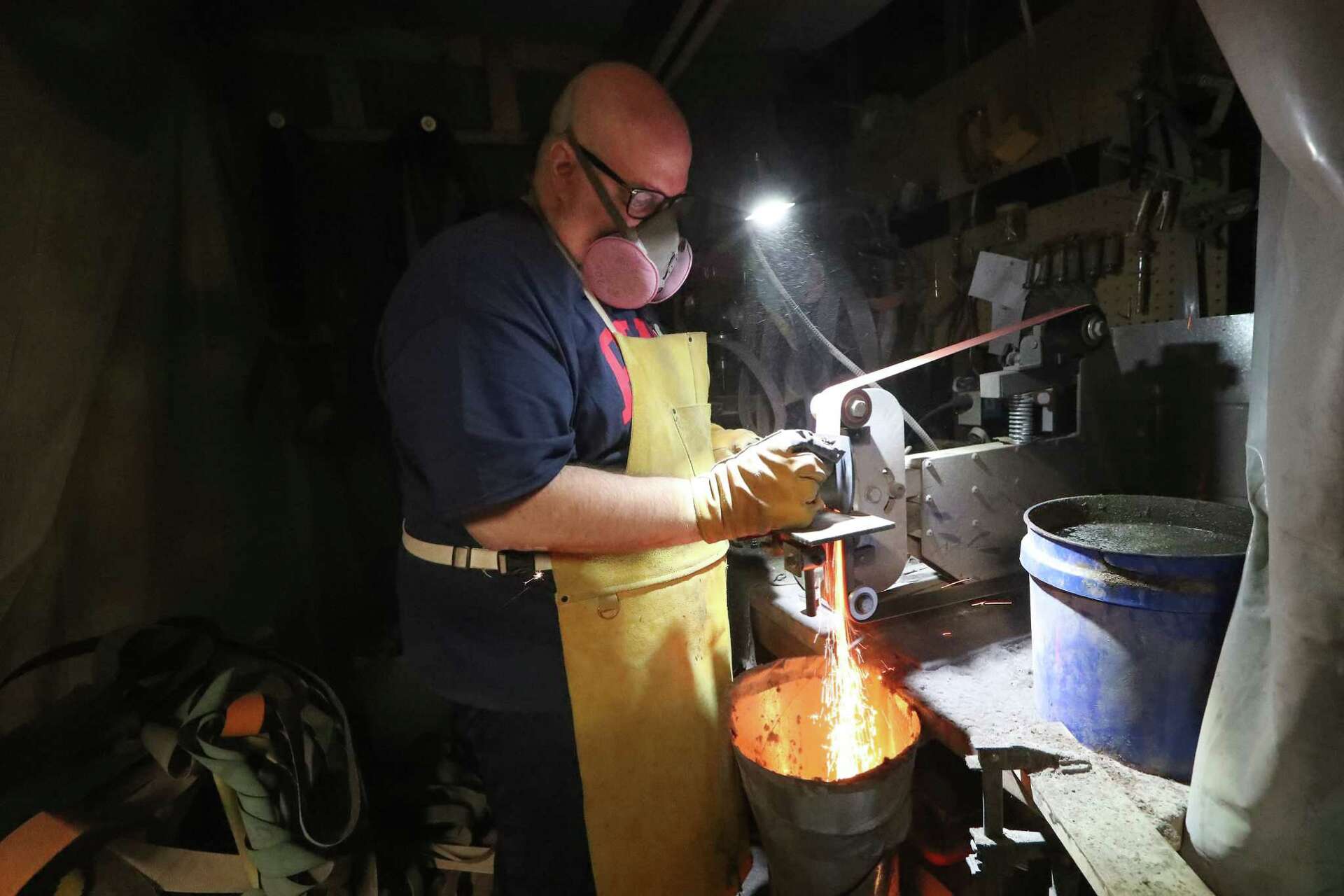 Craftsman knifemaker shines in the morgue and kitchen both