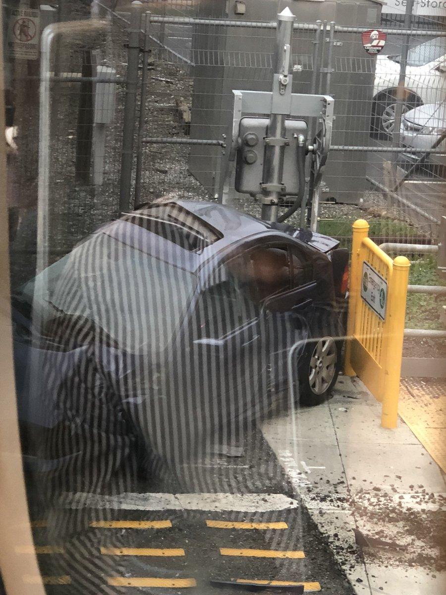 Bay Area train accidents leave 1 dead, 1 injured