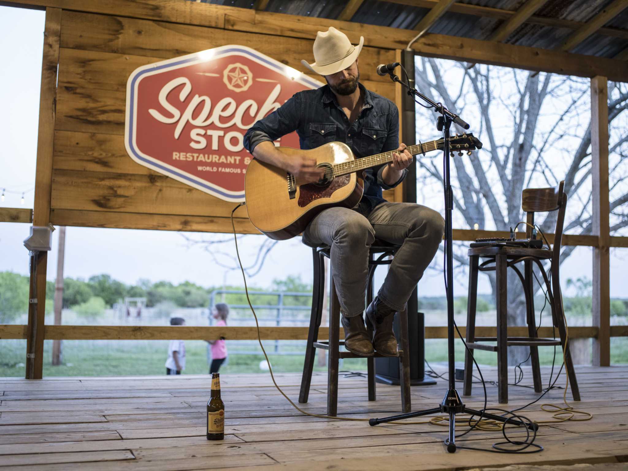 Musician Josh Grider shares views of life in music