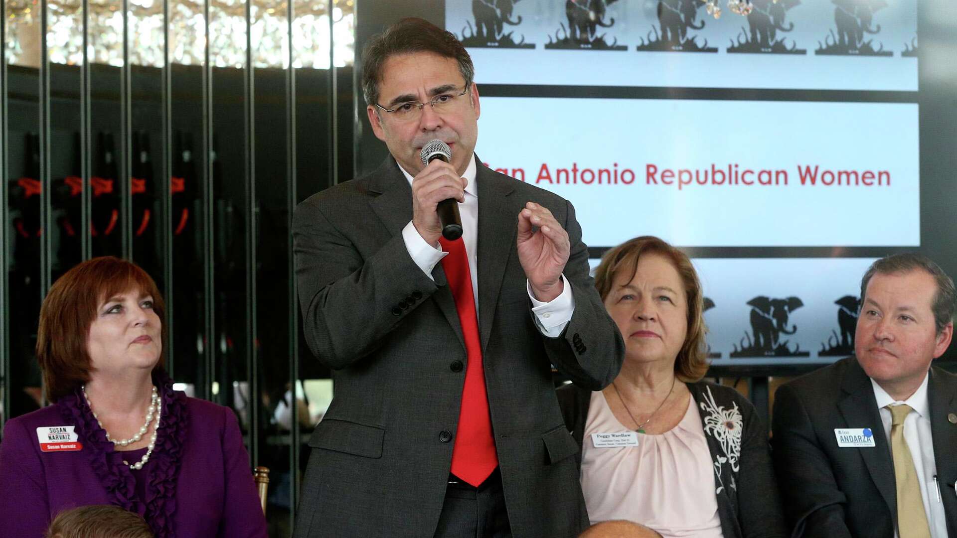 5 things to know about Mauro Garza, the nightclub owner running against ...