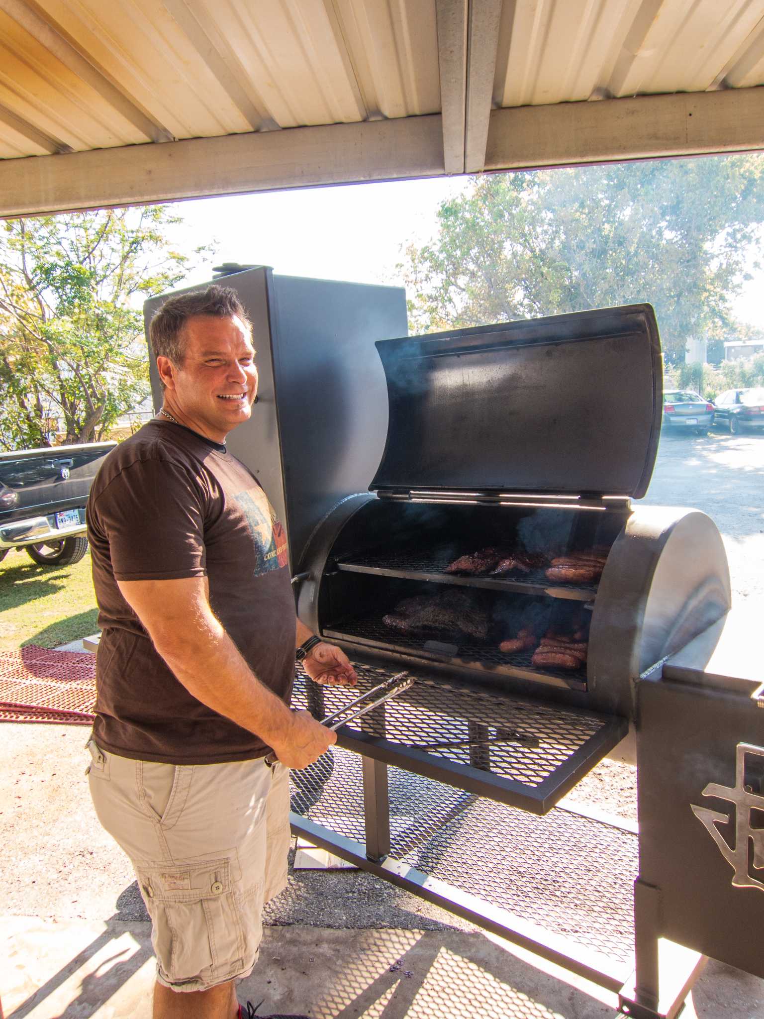 Building the perfect barbecue joint: physical structure