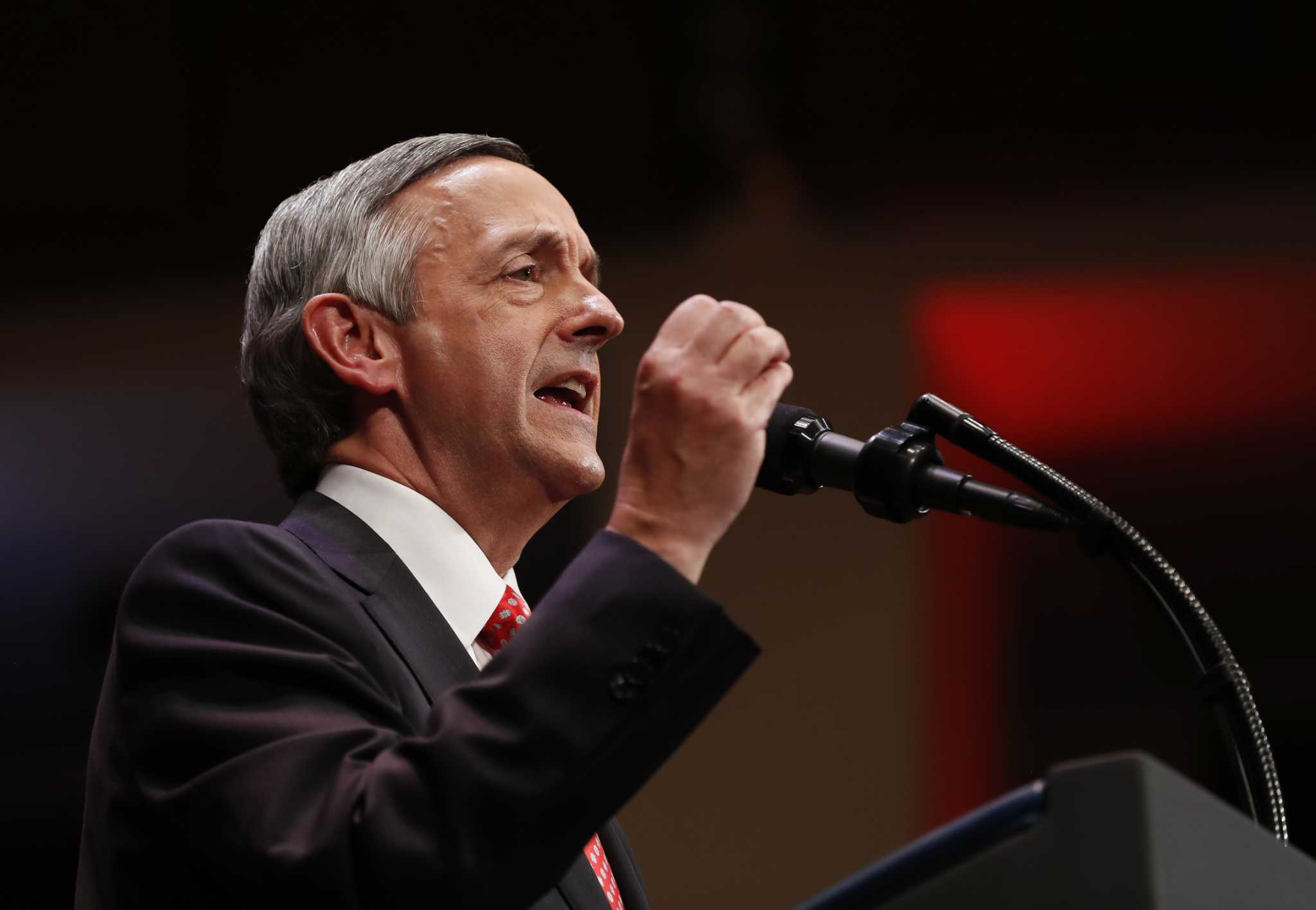 Texas pastor tells congregation how Christians should vote