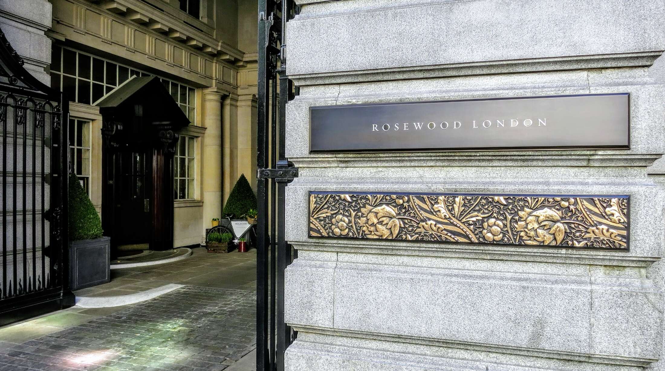 Former US Embassy in London to become luxury Rosewood Hotel