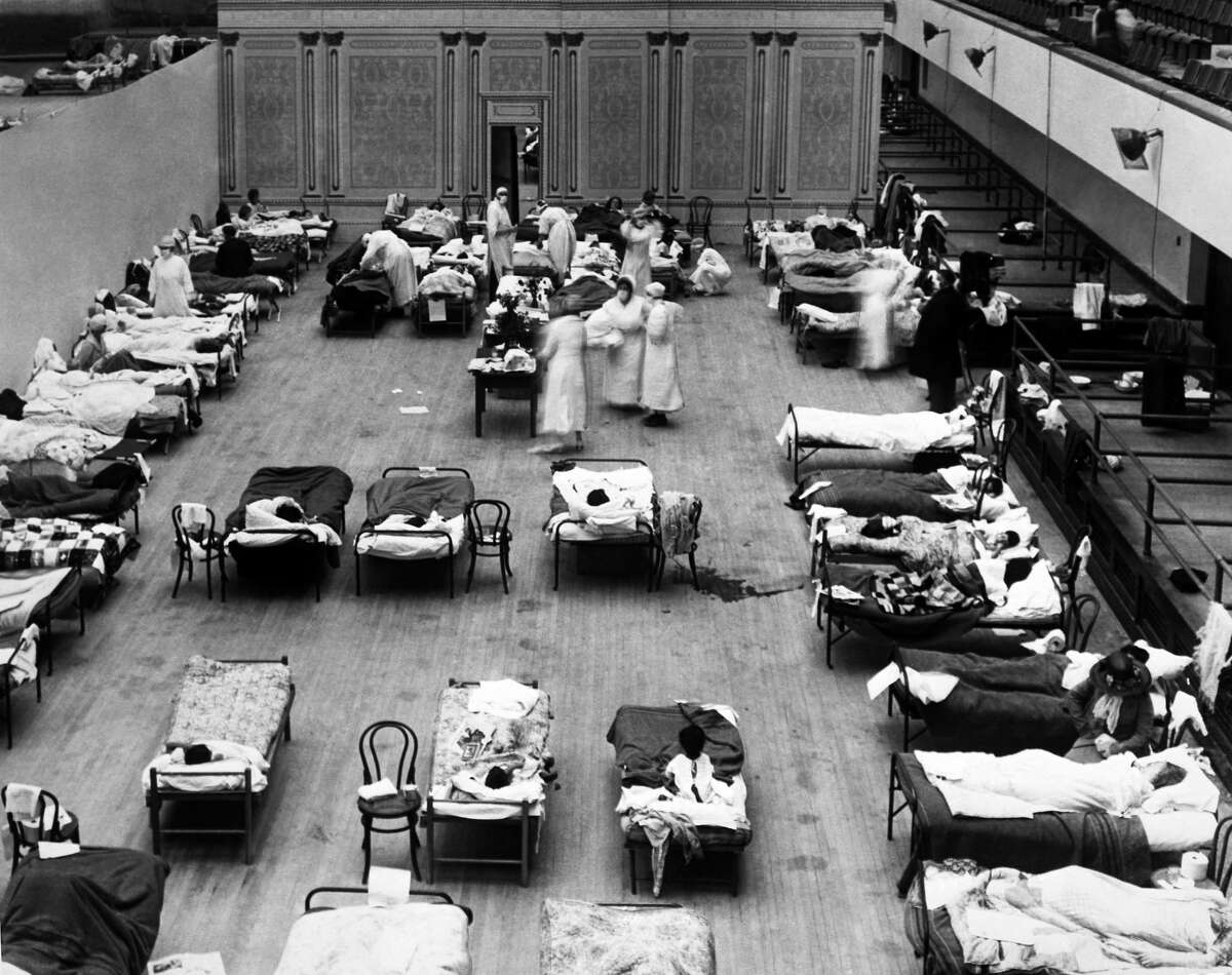 Photos: What the flu looked like 100 years ago