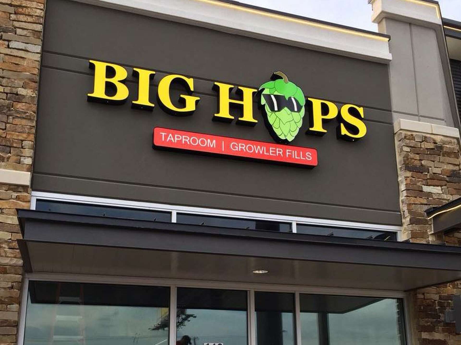 Craft beer taproom chain closes San Antonio-area location