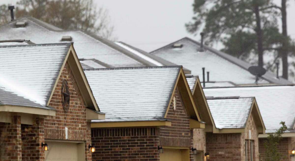 The best ice storm photos shared by Houston readers on social media