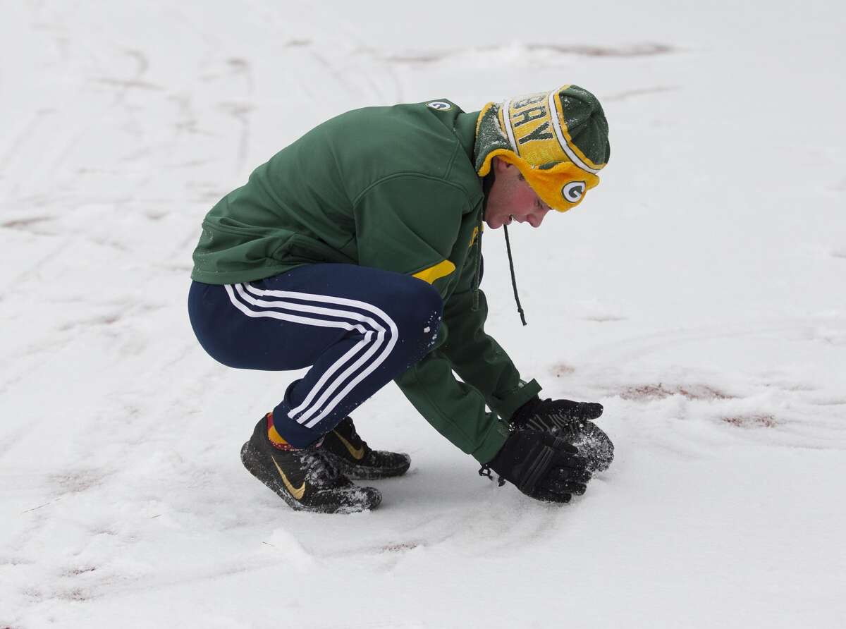 Weather closes all county public schools again Wednesday
