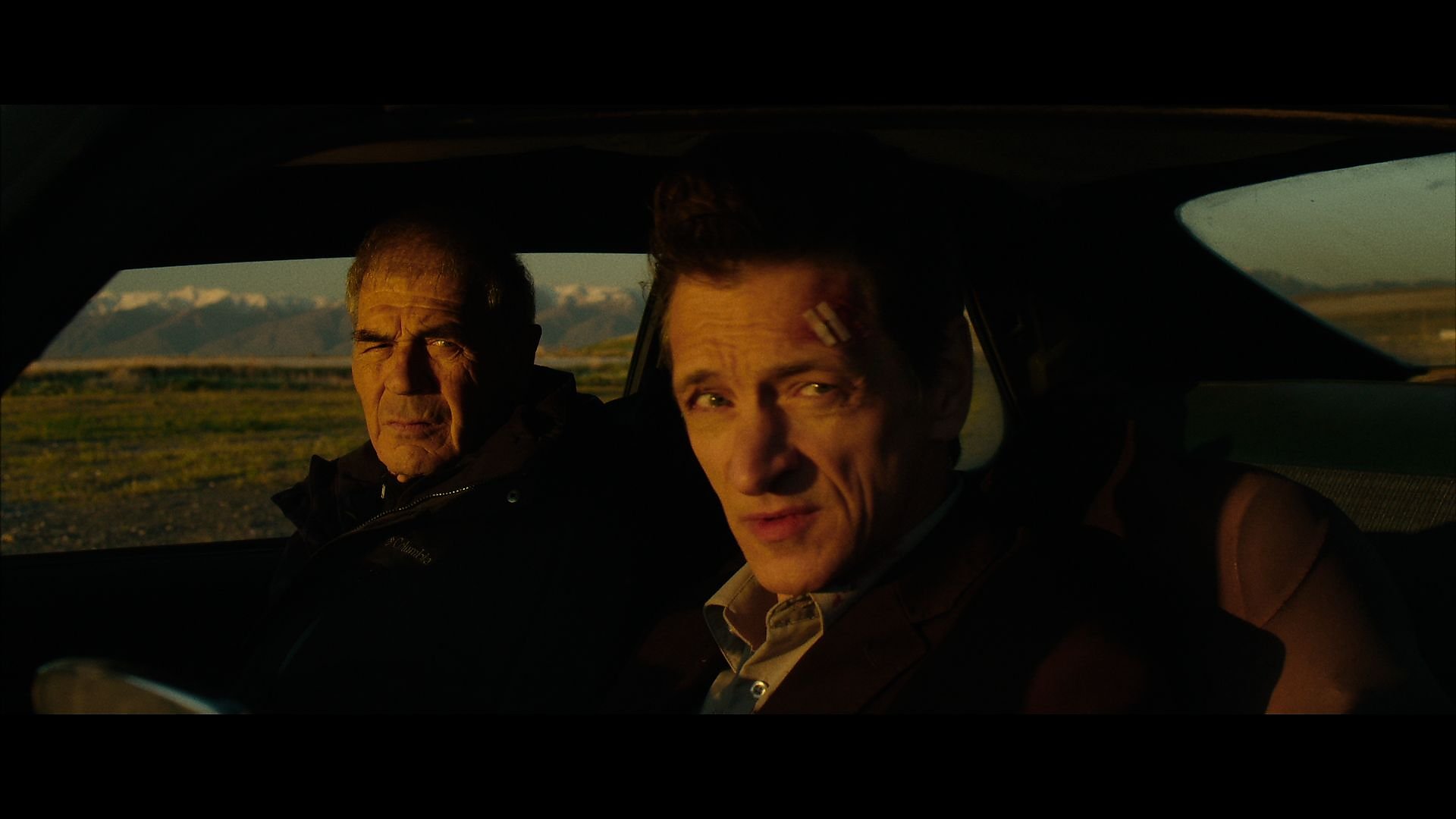 John Hawkes boosts smart, sharp detective story ‘Small Town Crime’